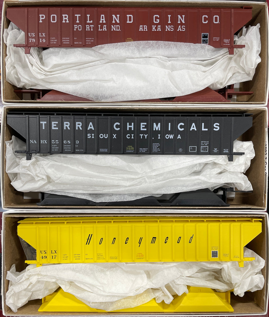 Accurail 3 Car Sets – Makin' Tracks