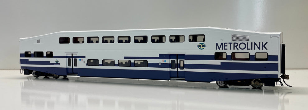 RAPIDO BI-LEVEL COMMUTER CAR (3 UNIT SET) METRO LINK – Makin' Tracks