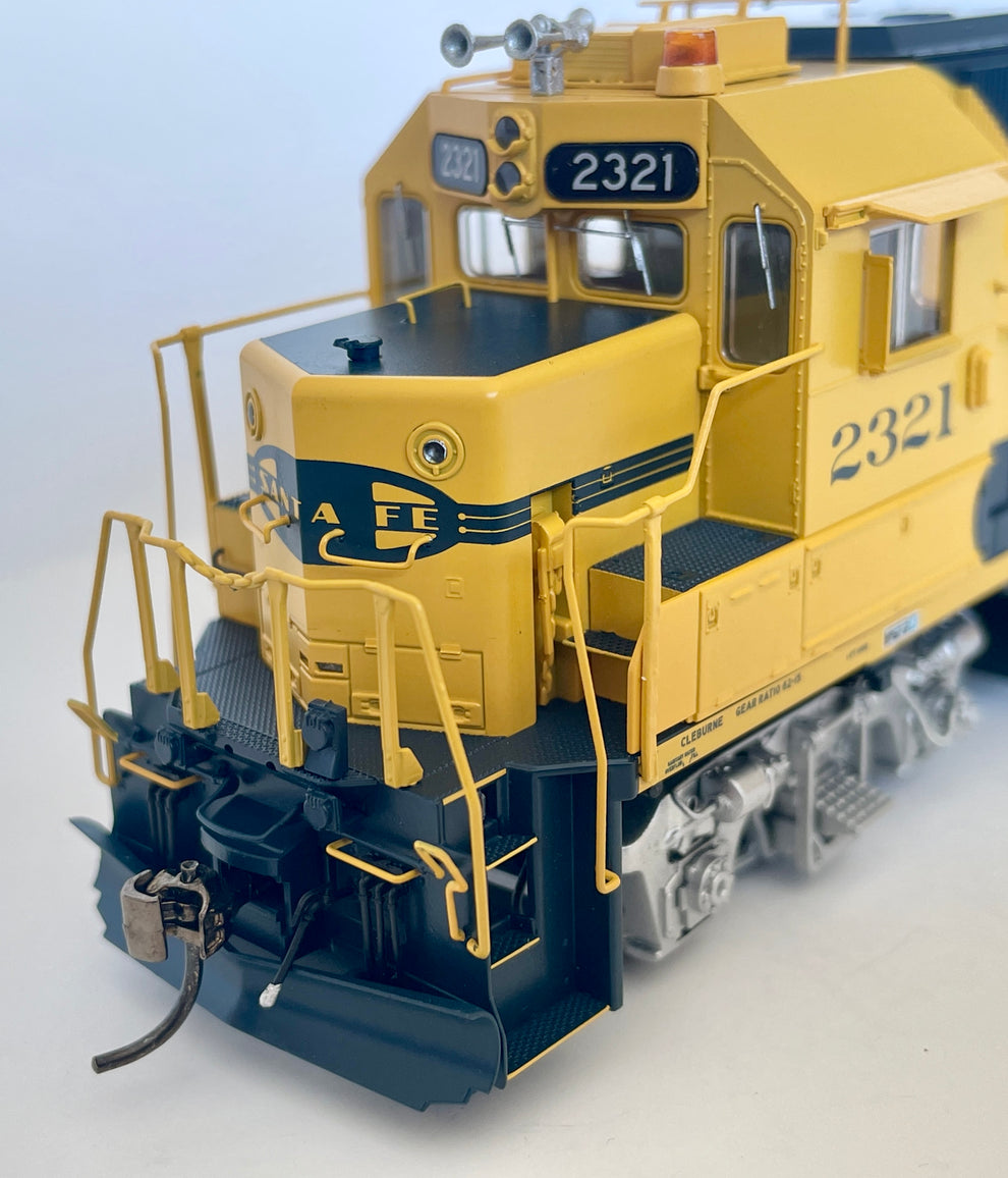 RAPIDO EMD GP38 DCC/LOC SOUND - SANTA FE – Makin' Tracks