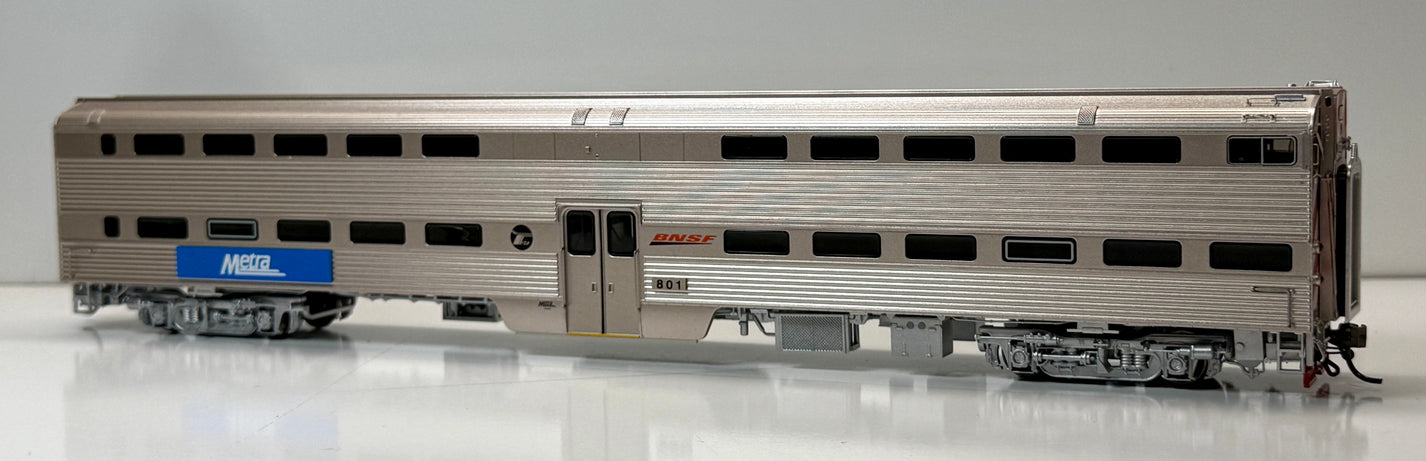 RAPIDO BUDD GALLERY COMMUTER CARS - METRA BURLINGTON SET W/CAB CAR ...