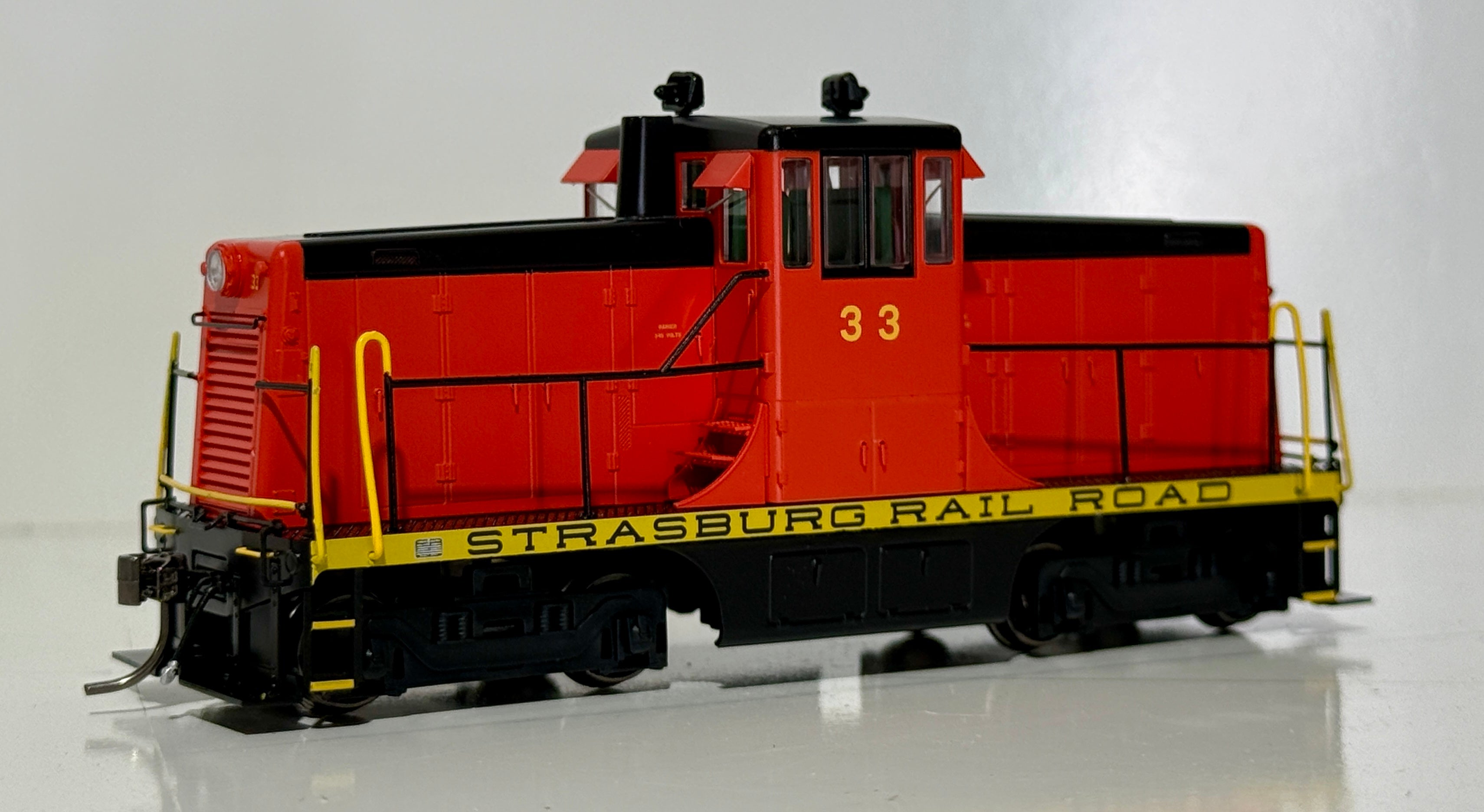 RAPIDO HOBBYTYME SPECIAL GE 44 TON SWITCHER DCC/LOC SOUND - STRASBURG ...