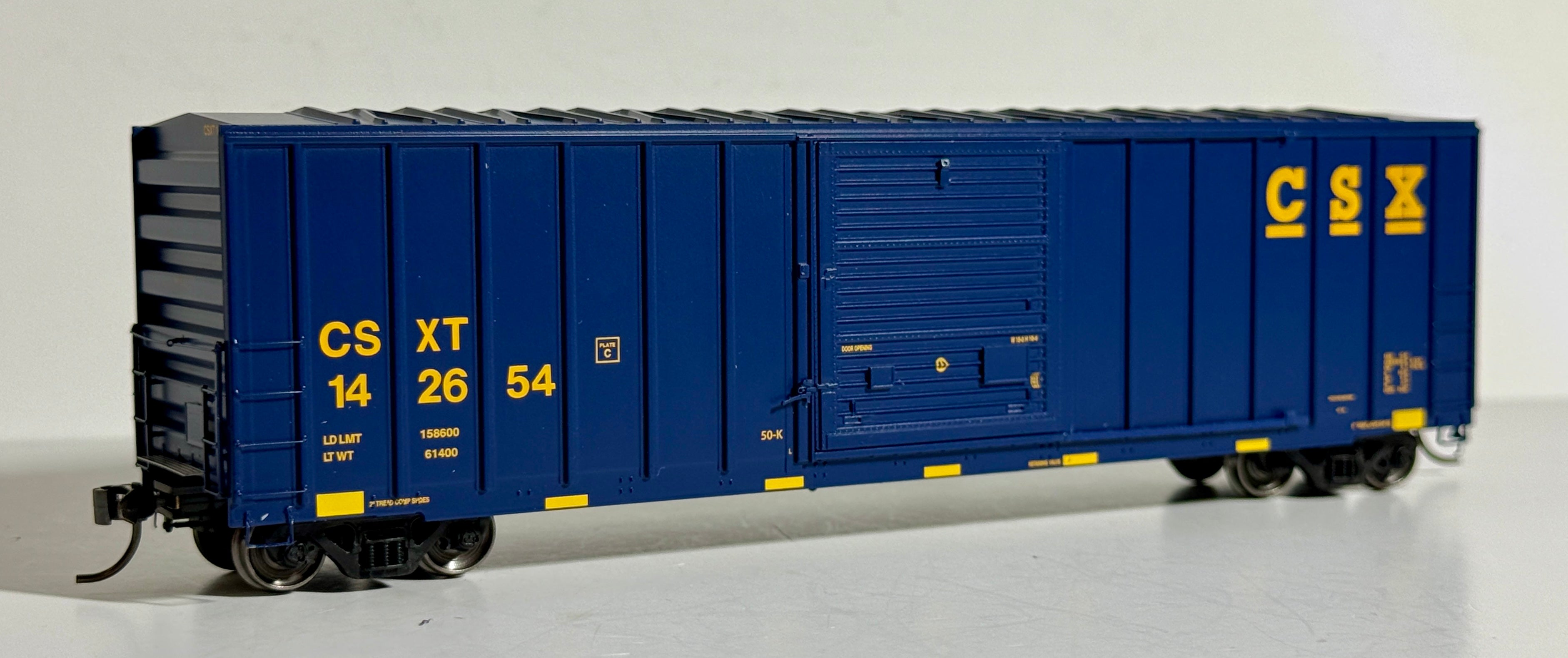 ATLAS MASTER FMC 5347 SINGLE DOOR BOXCAR - CSX – Makin' Tracks