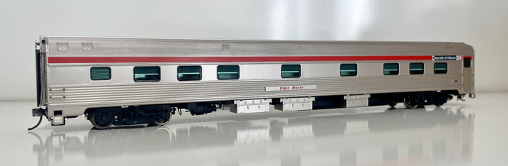 RAPIDO AMROAD (SILVER STREAK) 4 UNIT PASSENGER CAR SET – Makin' Tracks