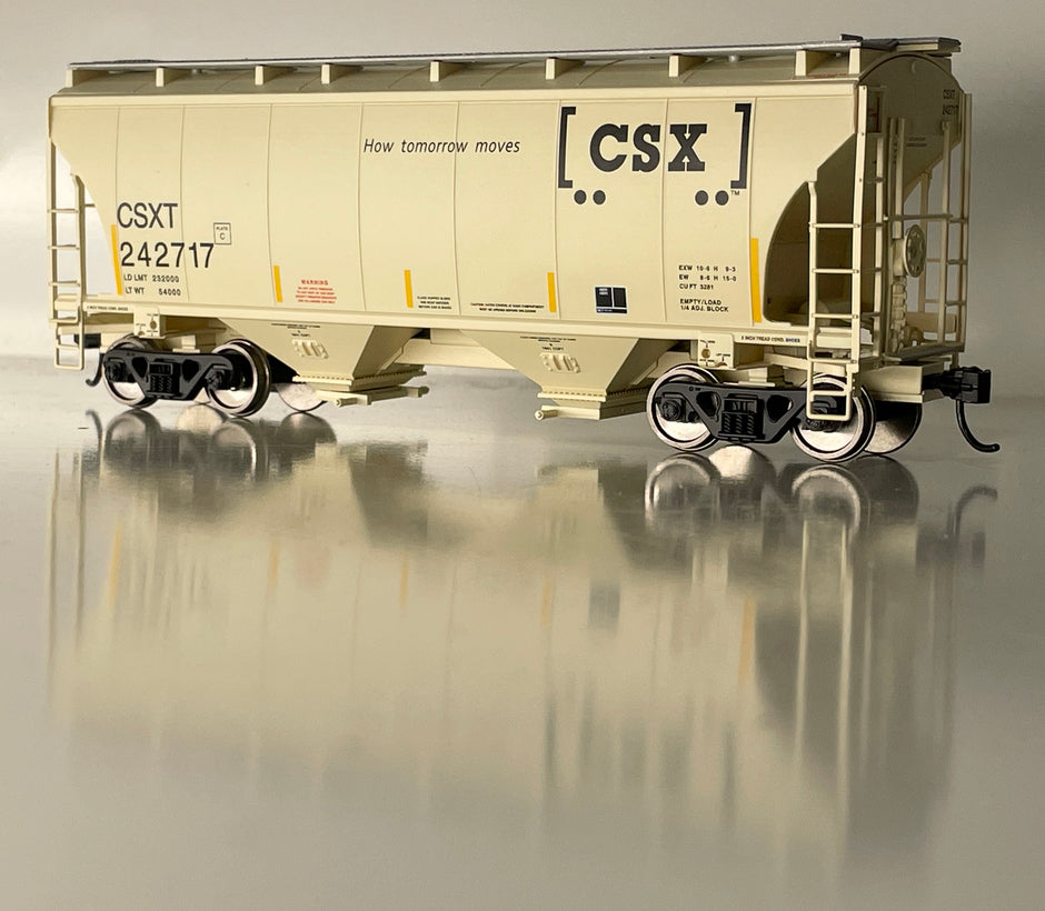 Walthers Mainline Covered Hoppers – Makin' Tracks